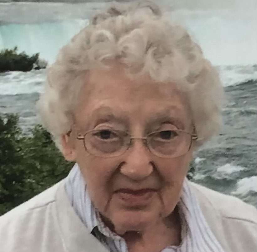 Elizabeth Willis (1931-2021)