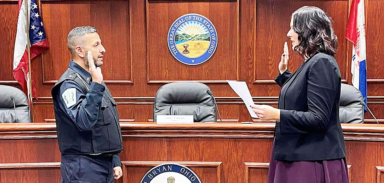 Bryan Police Officer Jamie Mendez Sworn In As Police Captain