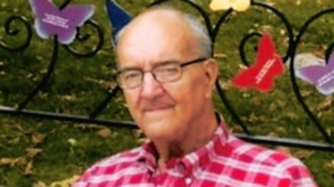 Larry Mollett (1943 – 2024) - The Village Reporter