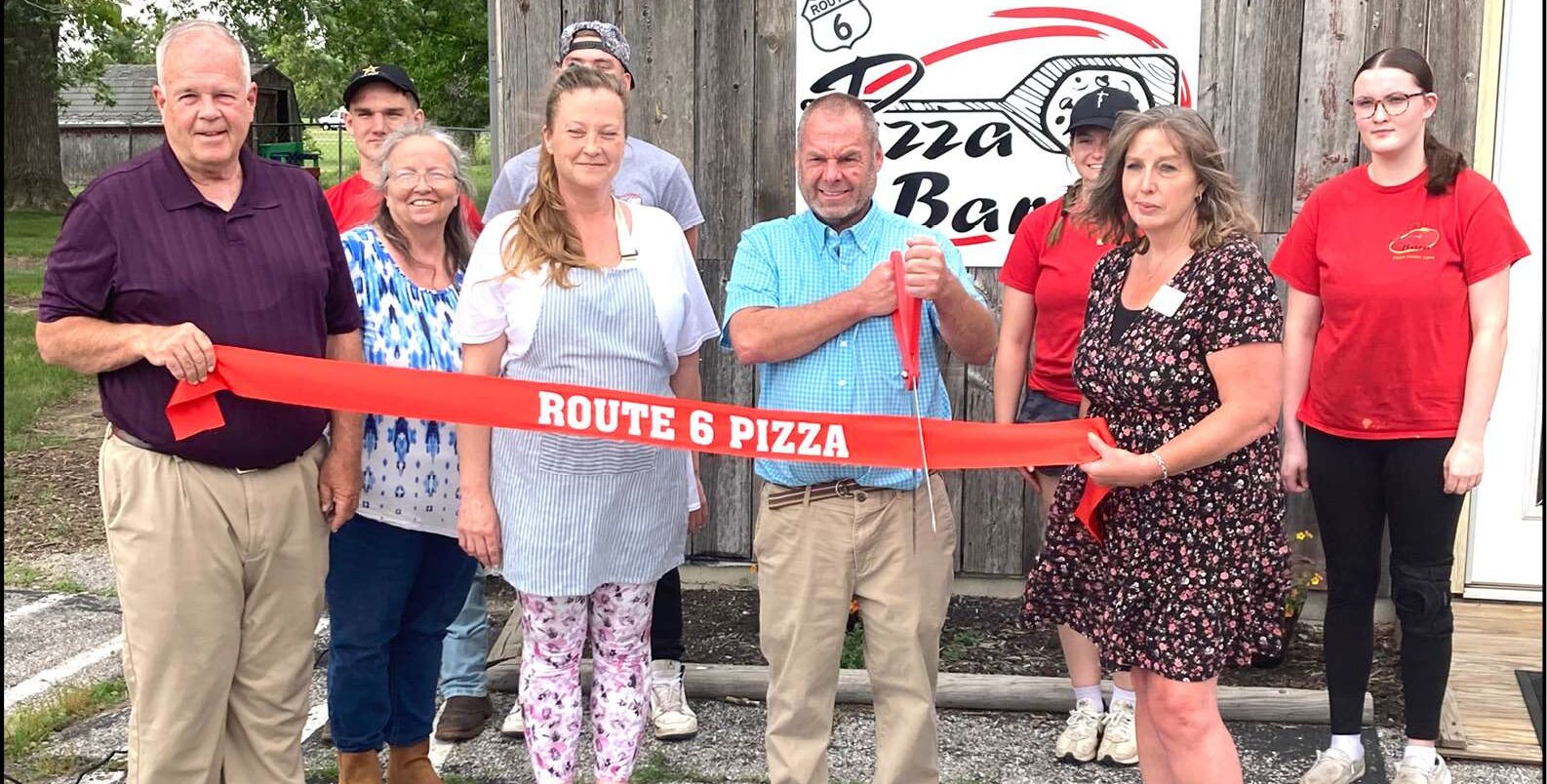 Route 6 Pizza Barn Opens In Edgerton - The Village Reporter